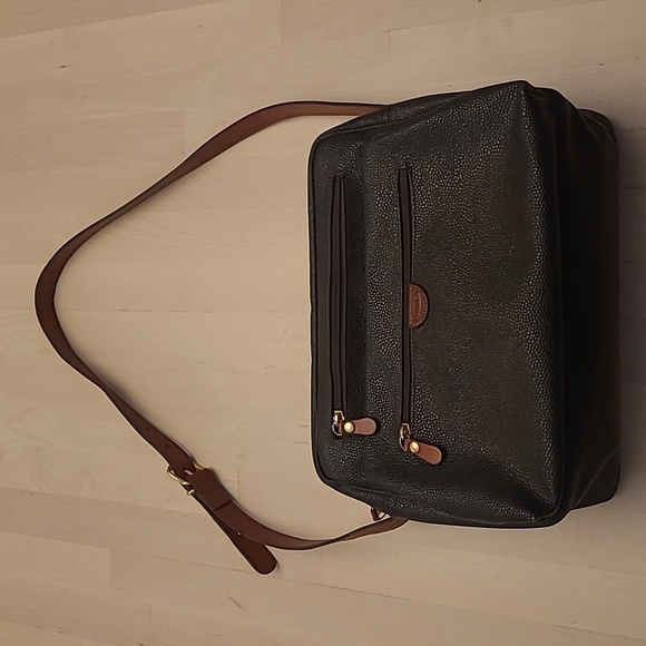Bric's | Bags | Like New Brics 0 Leather Made In Italy Black And Brown ...